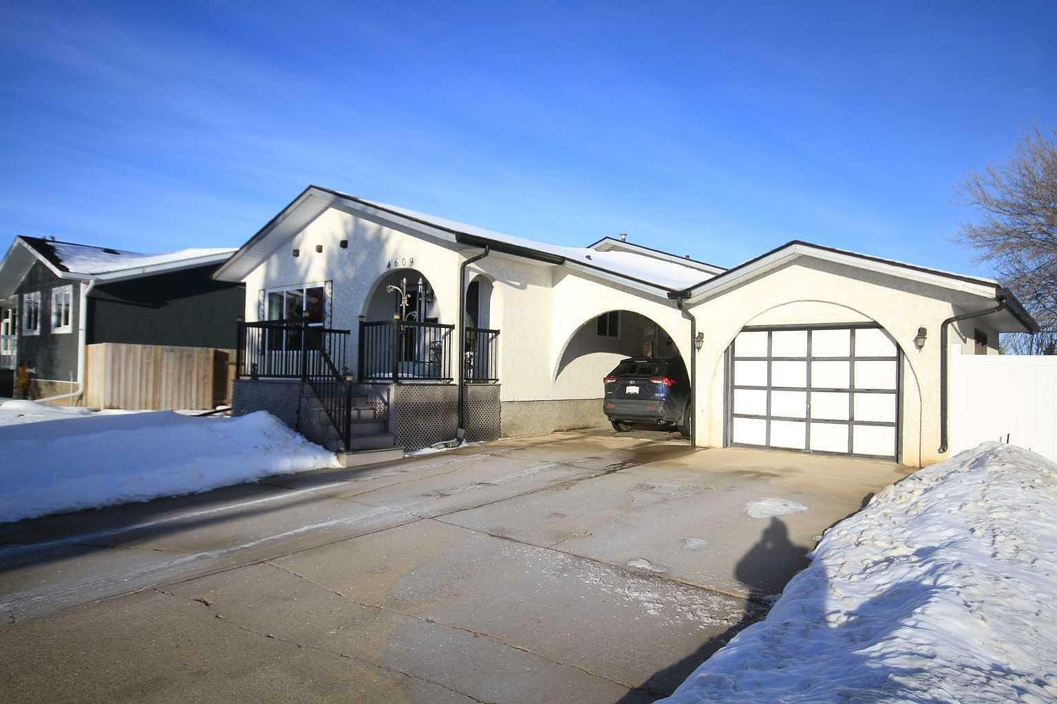 4609 S Heritage Dr, Taber, AB T1G 1A4 | Zillow