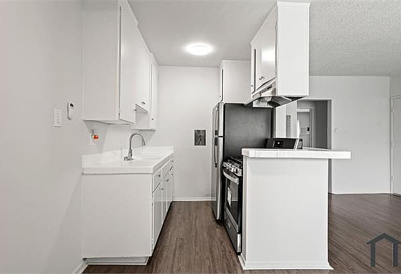 12520 Pacific Ave APT 18, Los Angeles, CA 90066 | Zillow