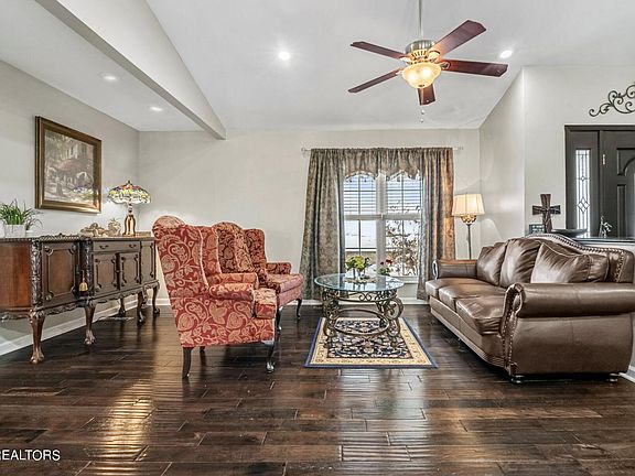 150 Briarcliff Rd, Sweetwater, TN 37874 | MLS #1250480 | Zillow