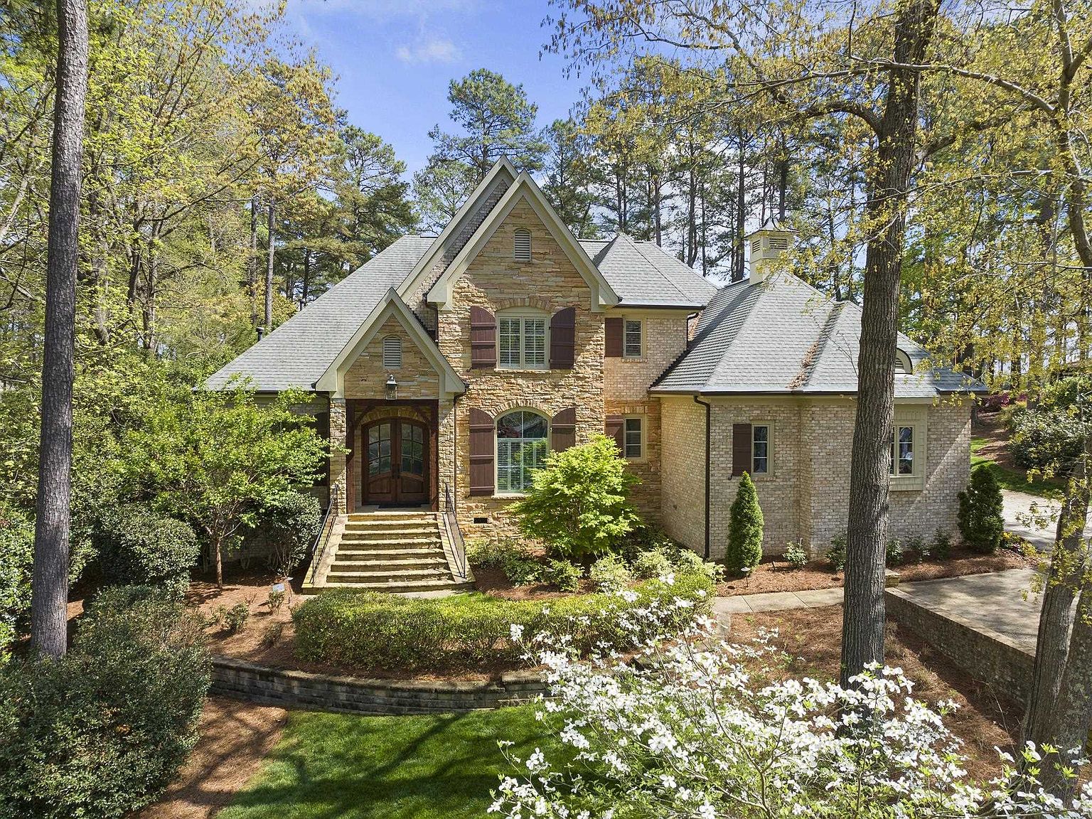 1116 Hunting Ridge Rd, Raleigh, NC 27615 | Zillow