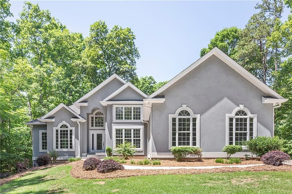 202 S Summit Dr, Seneca, SC 29672 | Zillow