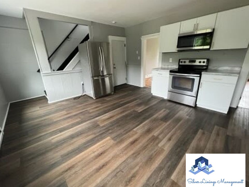 715 Riverside Drive - 715 Riverside Dr North Grosvenordale CT | Zillow