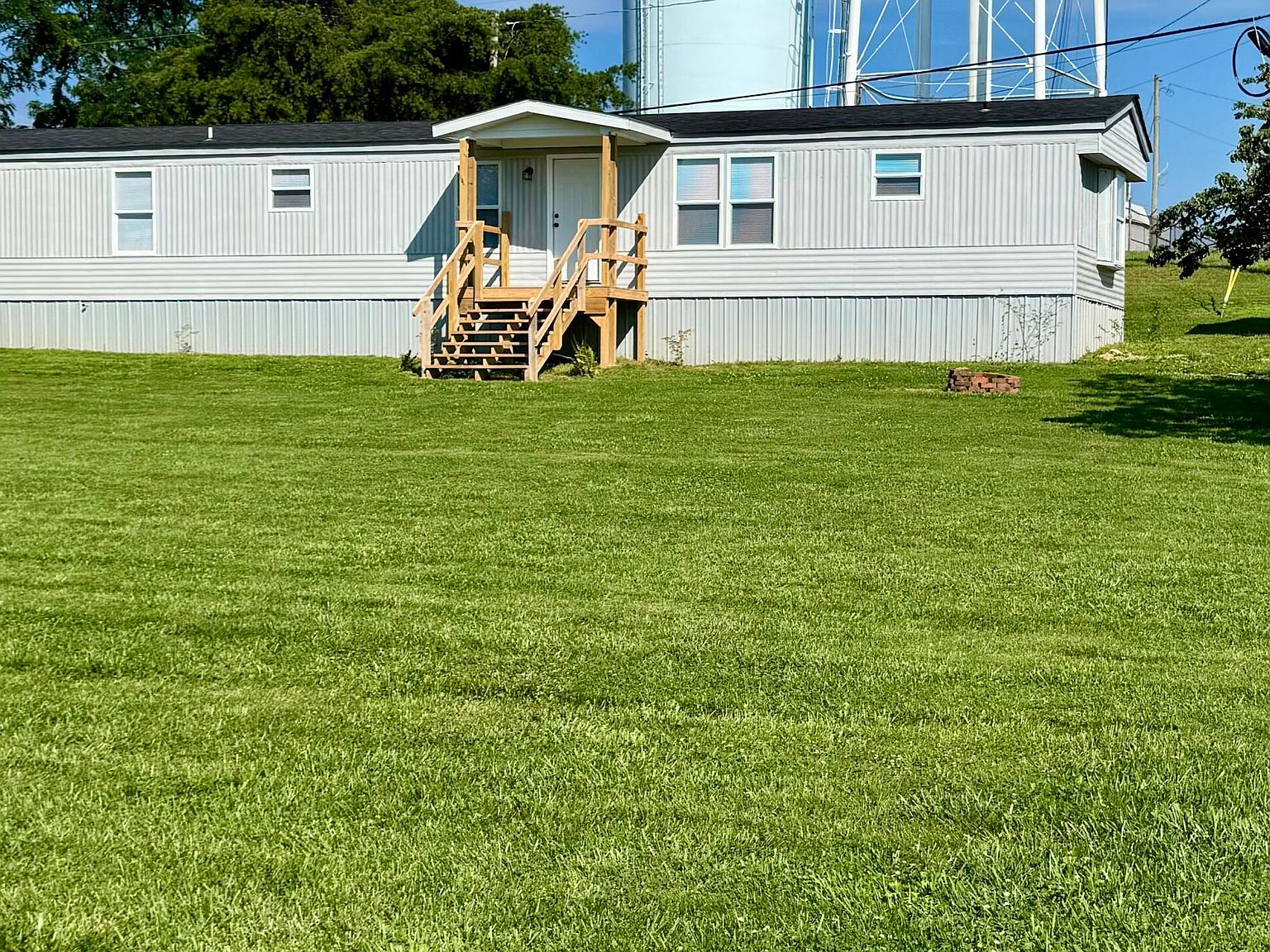 9325 State Highway 1247, Waynesburg, KY 40489 | Zillow