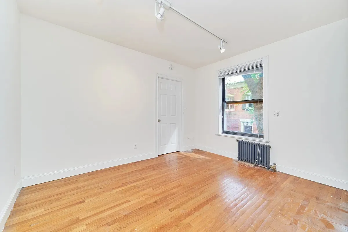 19 Commerce Street #25 in West Village, Manhattan | StreetEasy