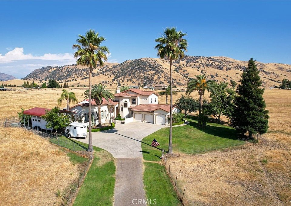 1460 N Piedra Rd, Sanger, CA 93657 | MLS #FR23113742 | Zillow