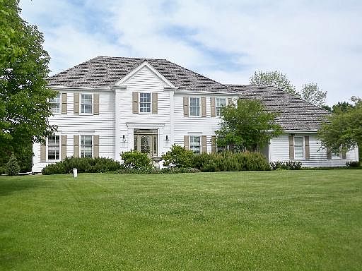 22455 Hopewell Ct, Lake Zurich, IL 60047 | Zillow