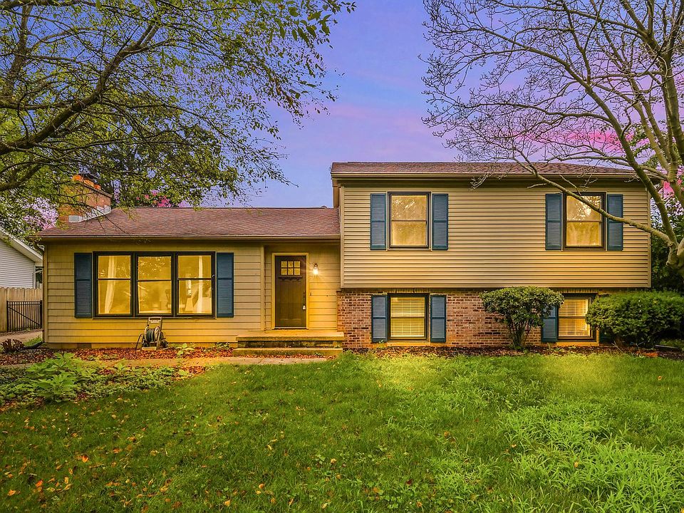 54 Fairlane Dr, Warsaw, IN 46580 | Zillow