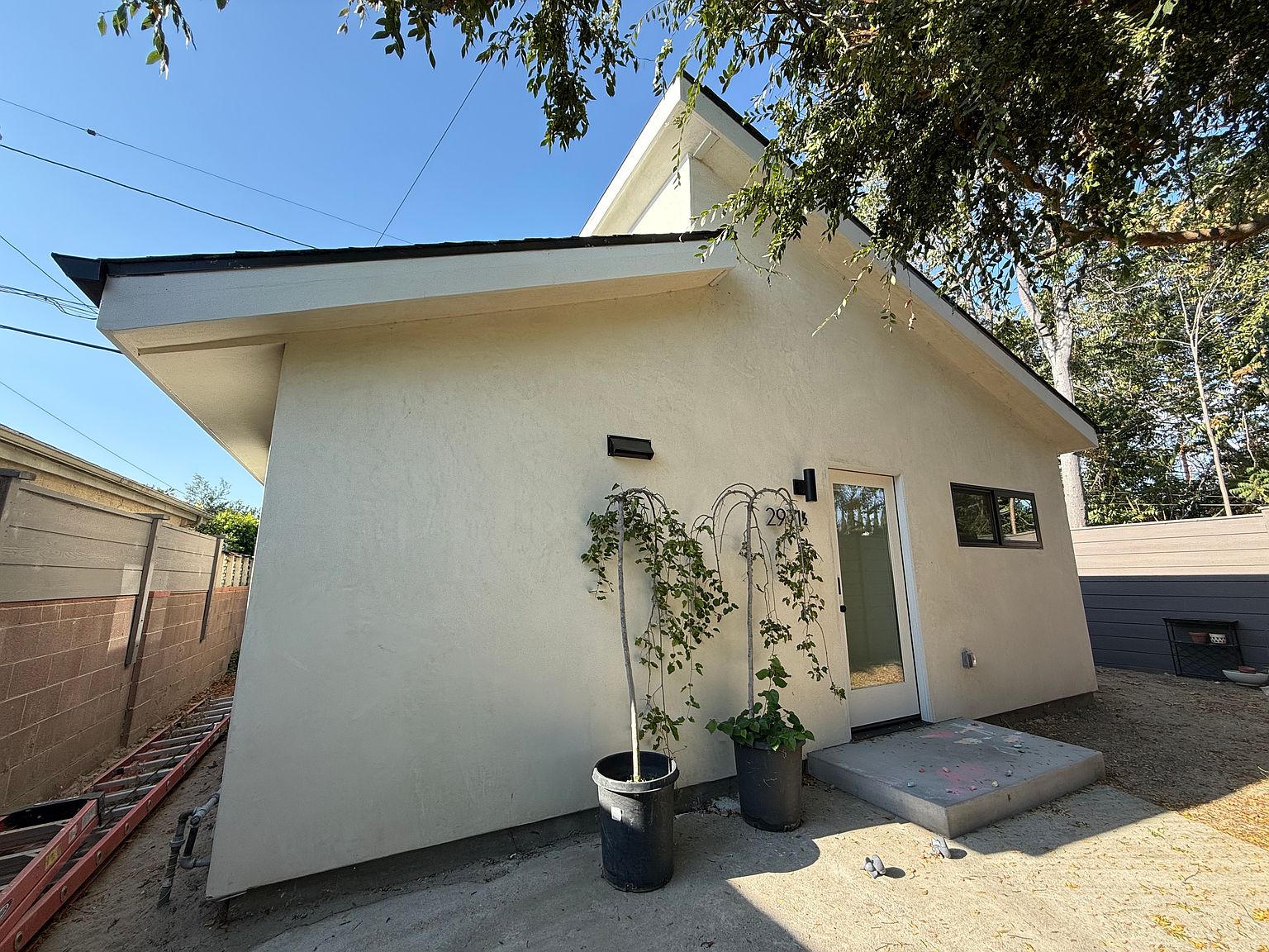 2971 1/2 Finch St, Los Angeles, CA 90039 | Zillow