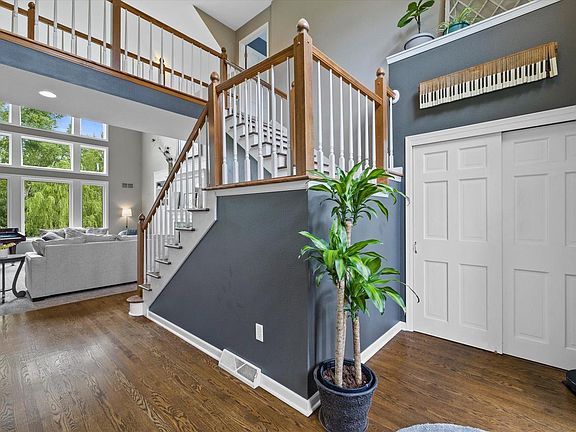 418 Deer Chase COURT, Pewaukee, WI 53072 | MLS #1882102 | Zillow