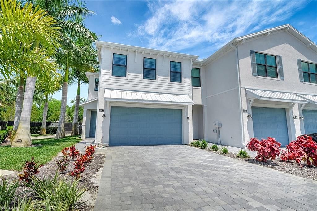 12953 Pembroke DR, Naples, FL 34105 | Zillow