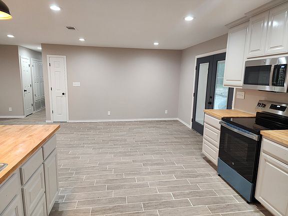 495 W Crittenden St, Detroit, TX 75436 | Zillow