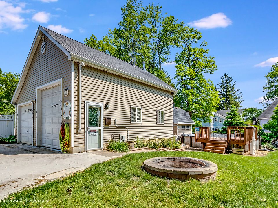 104 W Main St, Yorkville, IL 60560 | MLS #11800889 | Zillow