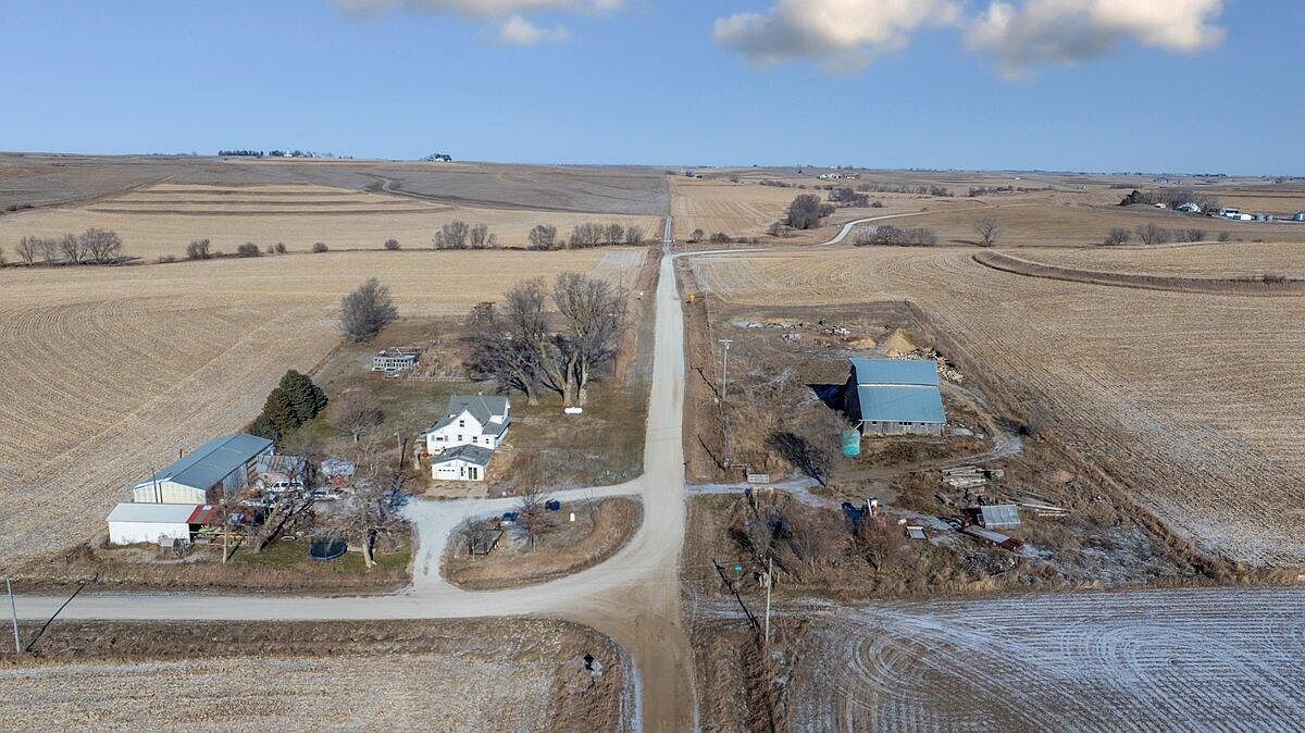 1326 Aspen Rd, Panama, IA 51562 | MLS #24-2436 | Zillow