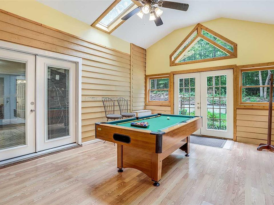 433 Winfield Hgts Rd Gatlinburg TN | Zillow