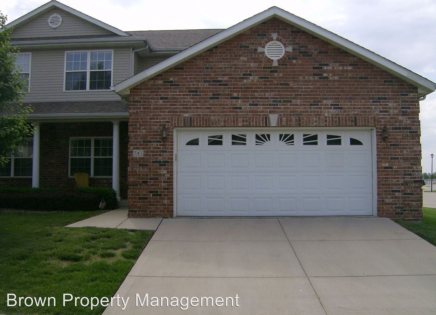 742 Erika St, O'fallon, IL 62269 | Zillow