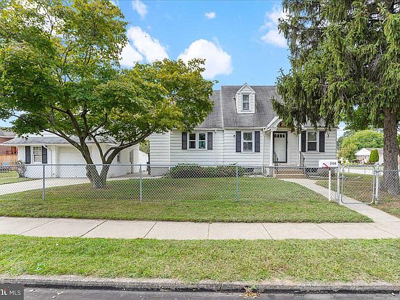246 Chippewa St, Lester, PA 19029 | Zillow