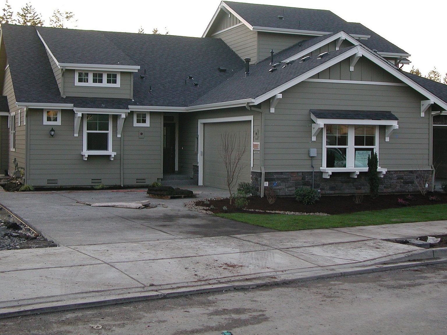 13711 Morgan Dr NE, Redmond, WA 98053 | Zillow