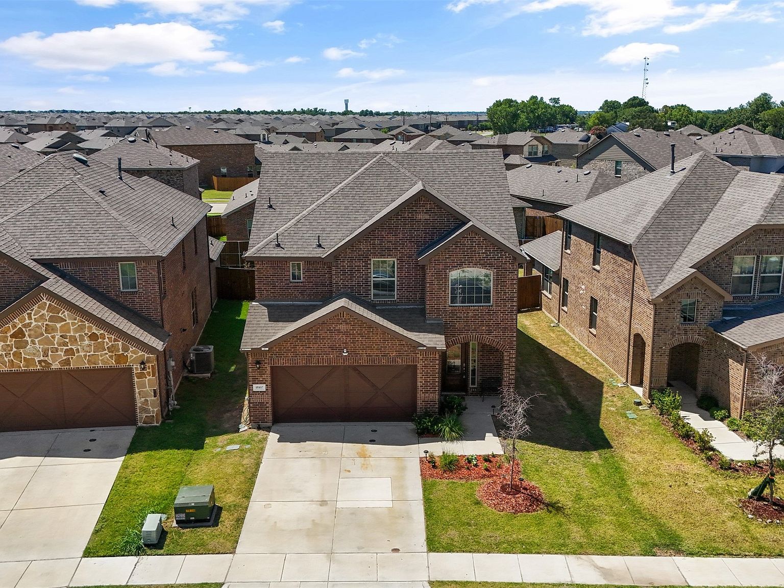 18107 Lakefront Ct, Forney, TX 75126 | Zillow