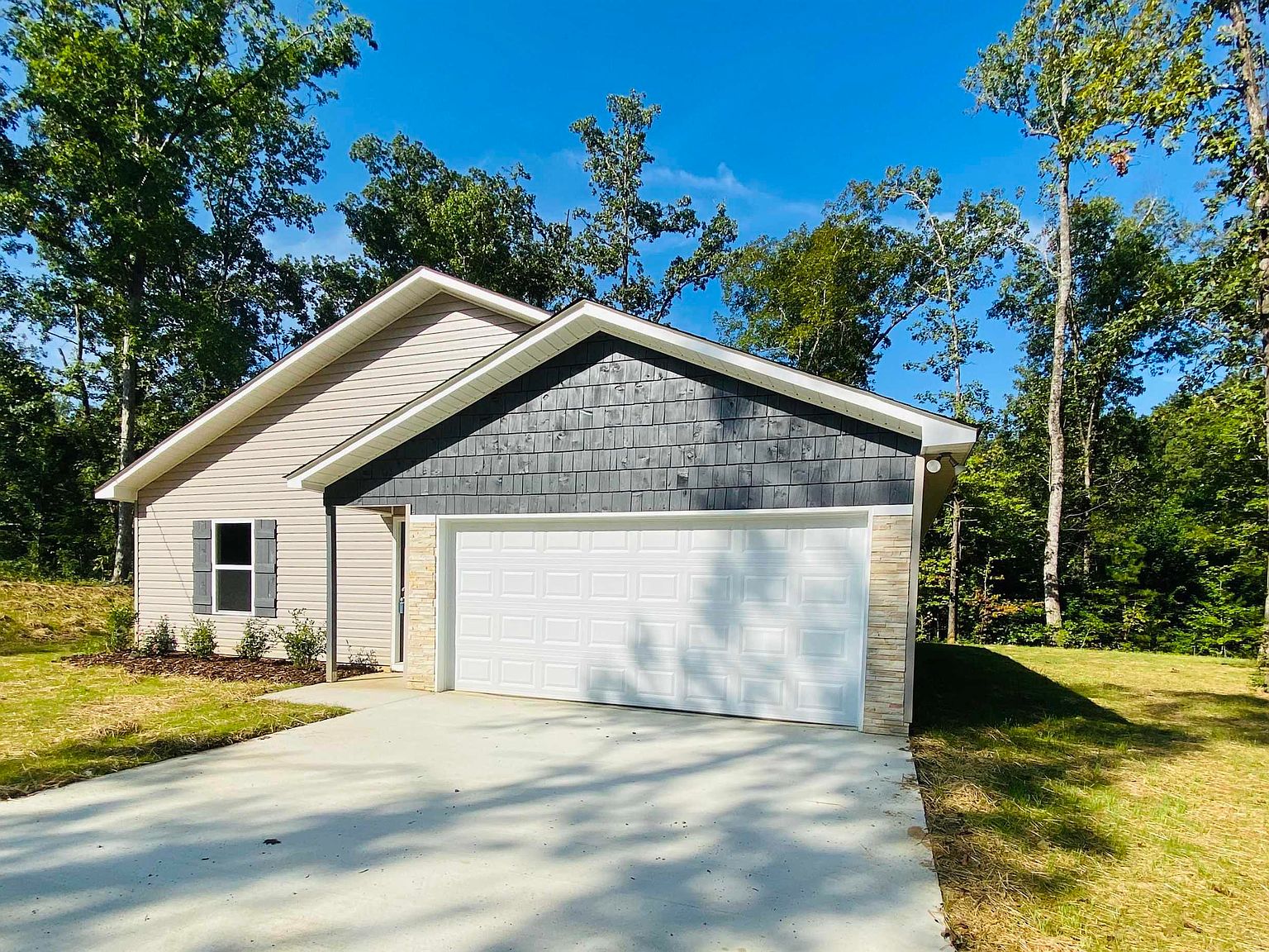 2255 Madison Loop, Southside, AL 35907 | Zillow