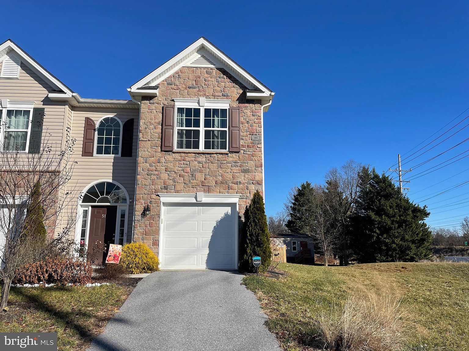 51 Polygon Pl, Falling Waters, WV 25419 | Zillow