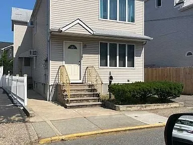 3 Locust Ln East Rutherford NJ | Zillow