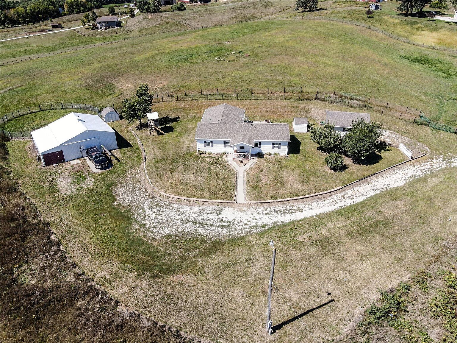 2343 Jay Ave, Hamlin, IA 50117 | Zillow