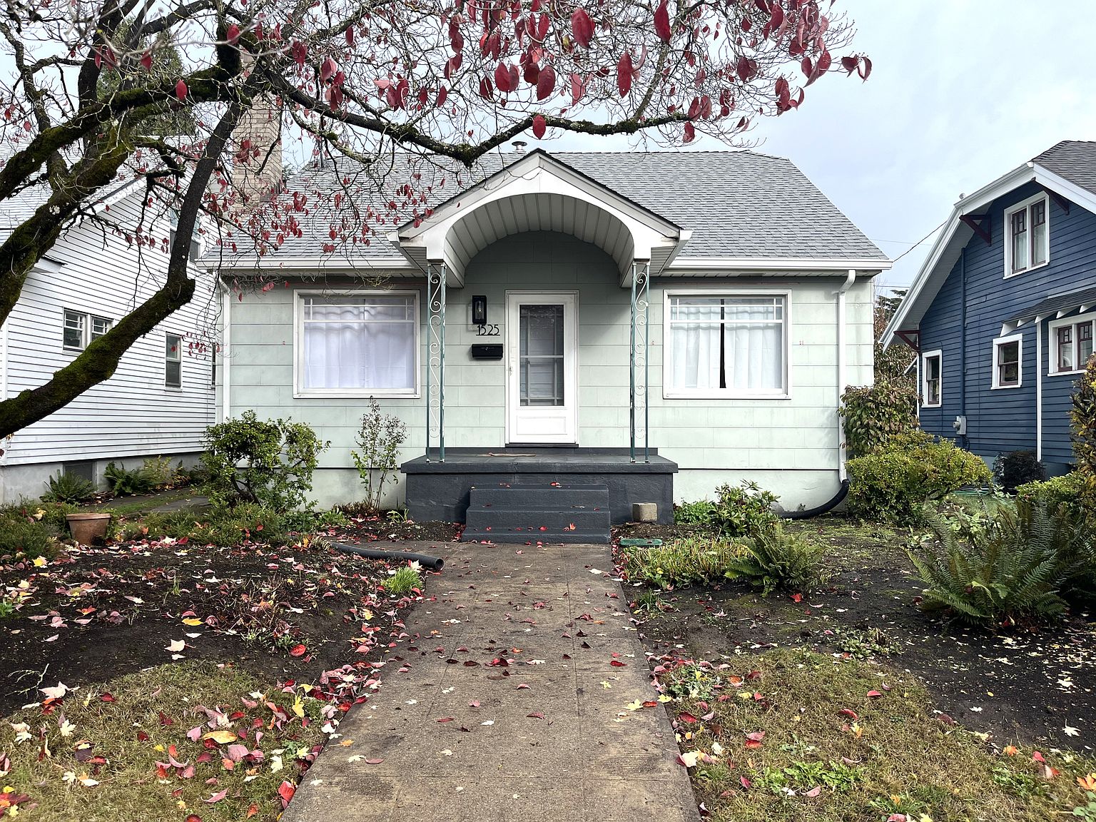 1525 SE Division St, Portland, OR 97202 | Zillow