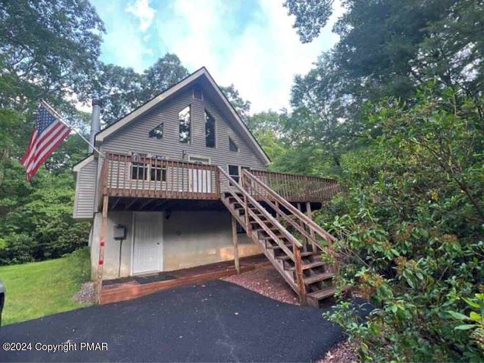 86 Country Club Dr, Gouldsboro, PA 18424 | Zillow