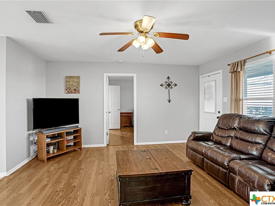 126 Double Creek Dr, Jarrell, TX 76537 | Zillow