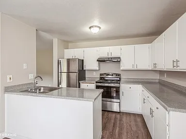 Aspire Columbia Ridge - 15910 NE Sandy Blvd Portland OR | Zillow