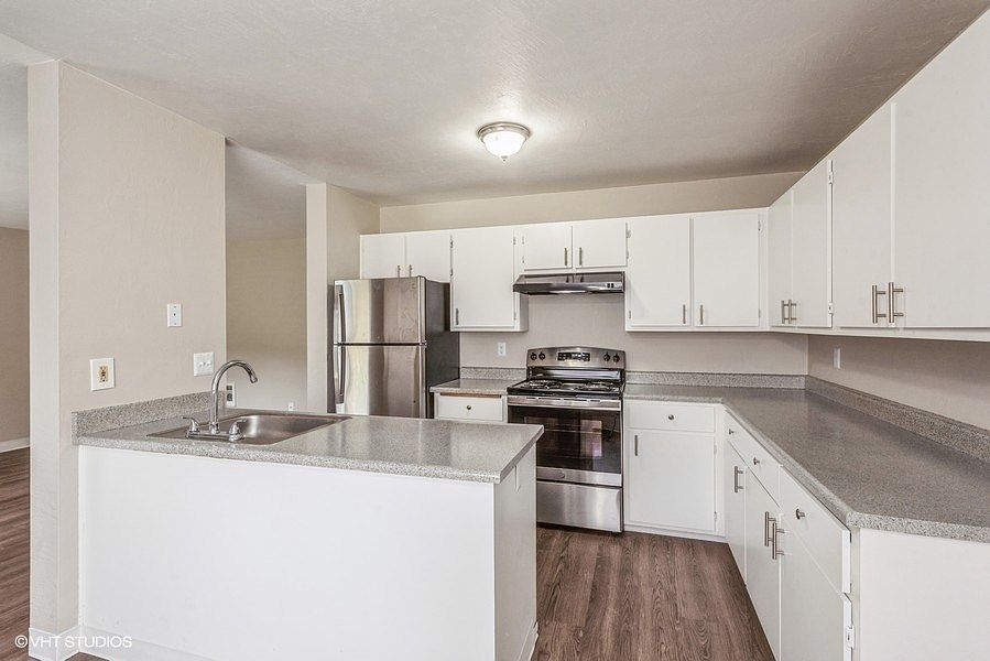 Aspire Columbia Ridge - 15910 NE Sandy Blvd Portland OR | Zillow