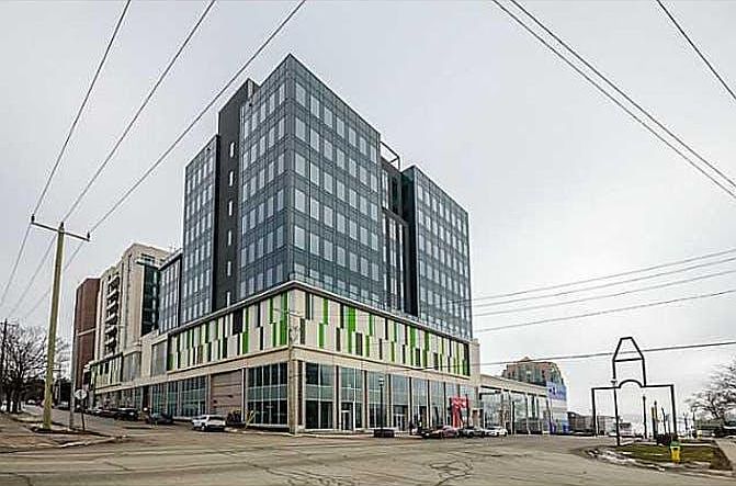 55 Mulcaster St #311, Barrie, ON L4M 0J4 | Zillow