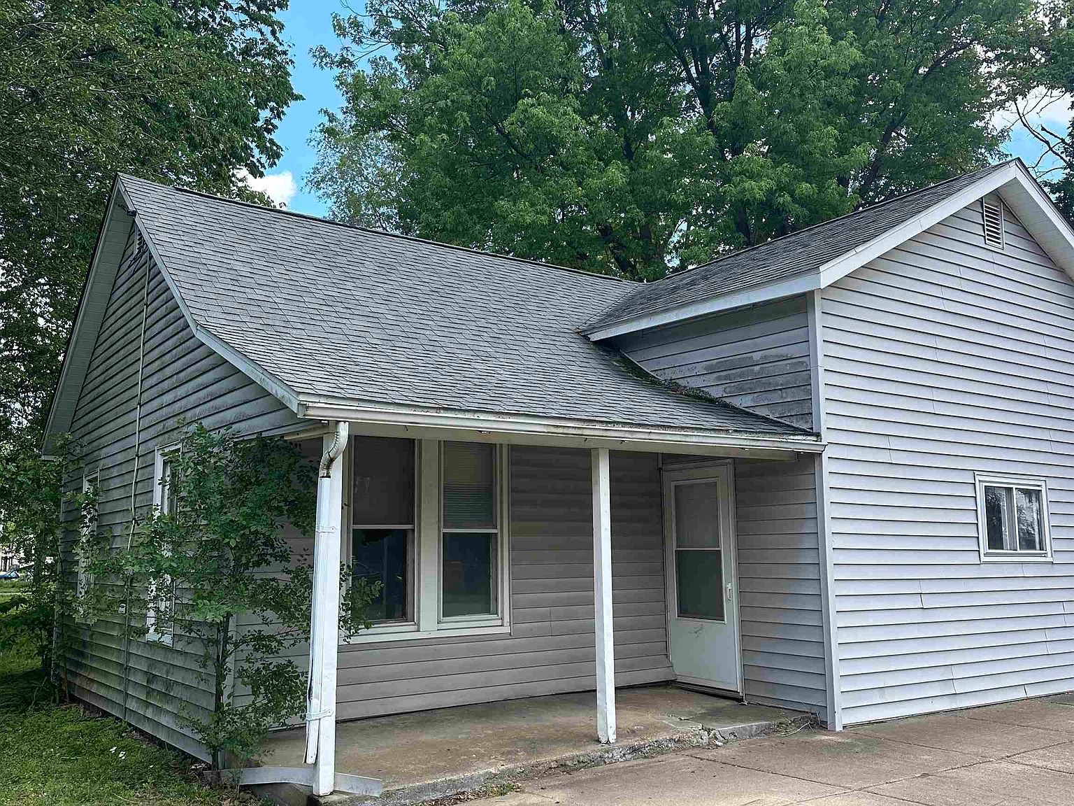 115 N 5th St, Kilbourne, IL 62655 | MLS #PA1250243 | Zillow