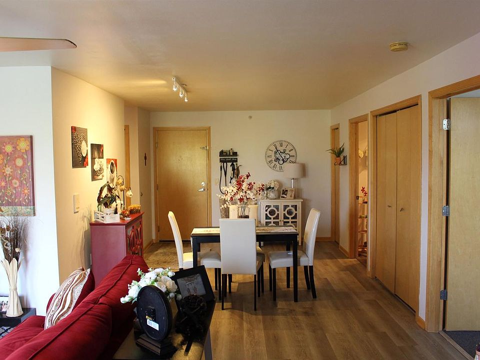 8206 Starr Grass Drive UNIT 308, Madison, WI 53719 | MLS #1966482 | Zillow
