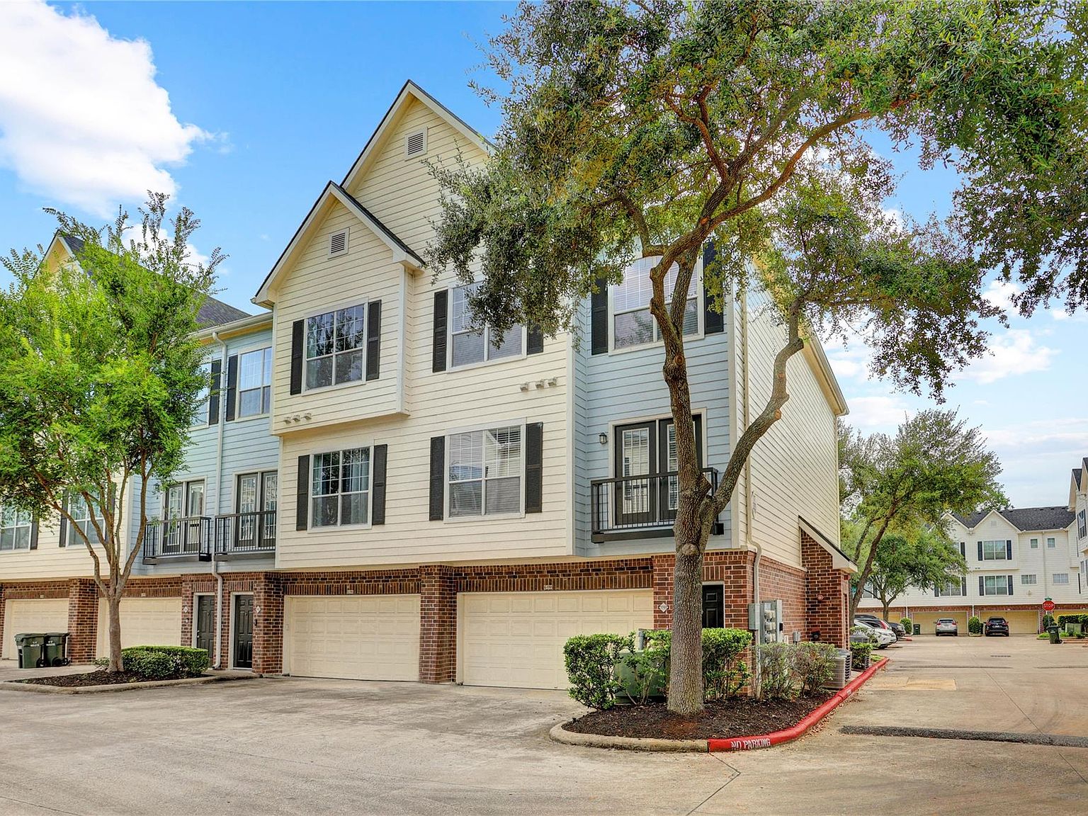 9200 Westheimer Rd APT 1701, Houston, TX 77063 | MLS #6555412 | Zillow