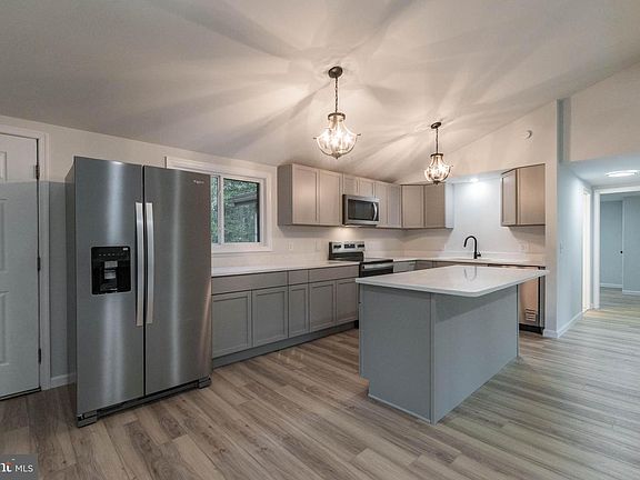 388 Fragrance Ln, Hedgesville, WV 25427 | Zillow