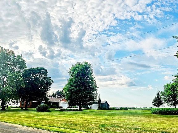 1193 Knox Highway 17, Gilson, IL 61436 | Zillow