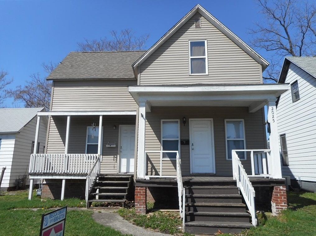 2025 N Main St, Decatur, IL 62526 | Zillow