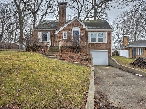 62521 Real Estate - 62521 Homes For Sale | Zillow