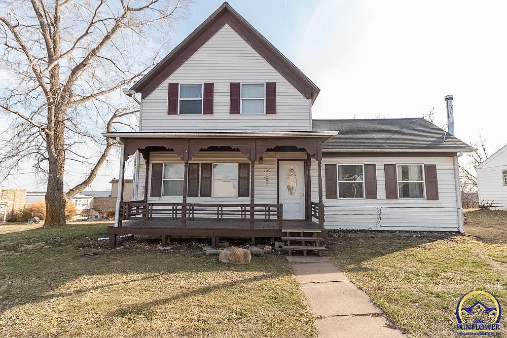 109 W 4th St, Onaga, KS 66521 | MLS #232959 | Zillow