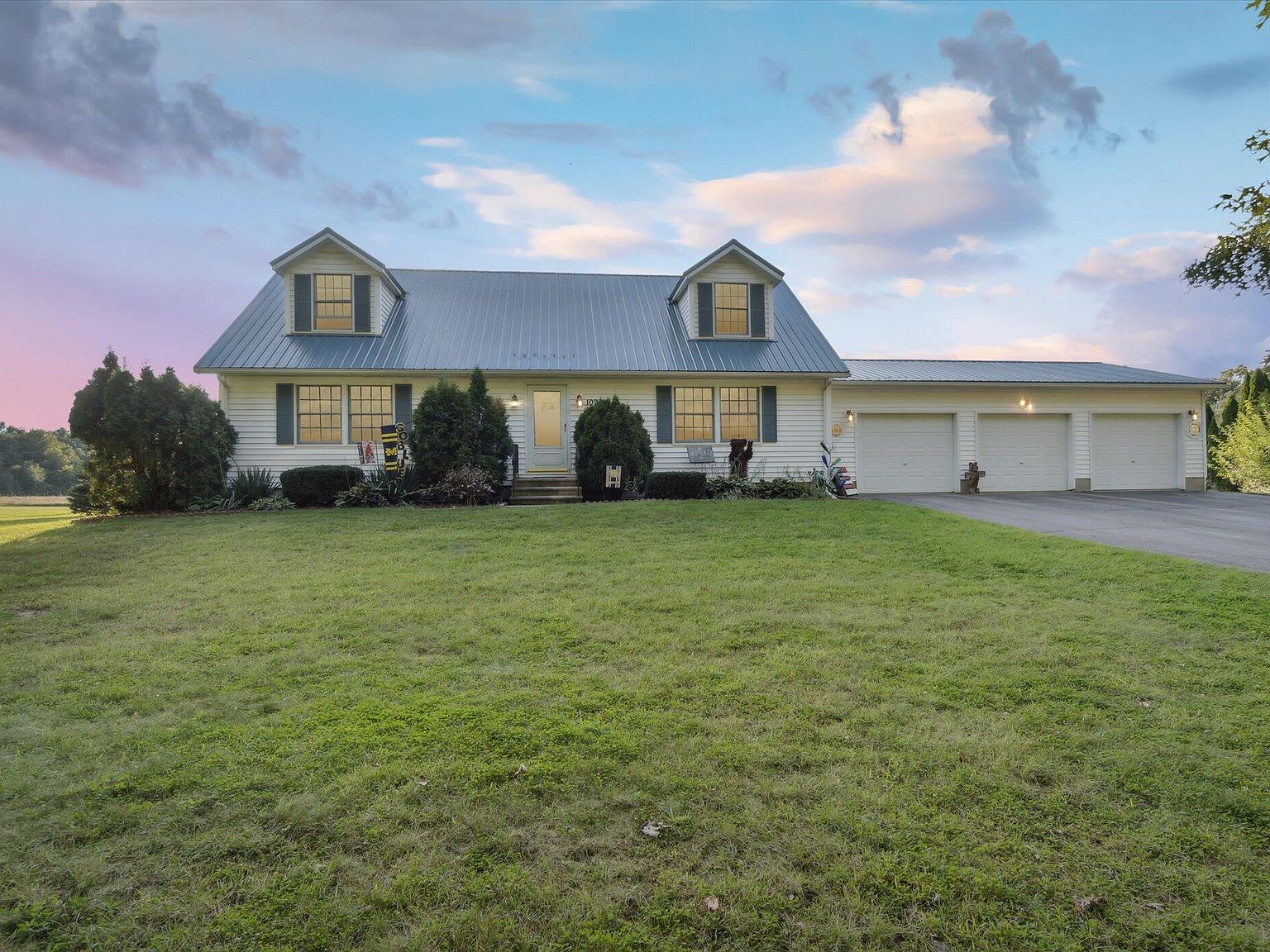 10900 Churchill Rd, Rives Junction, MI 49277 | Zillow