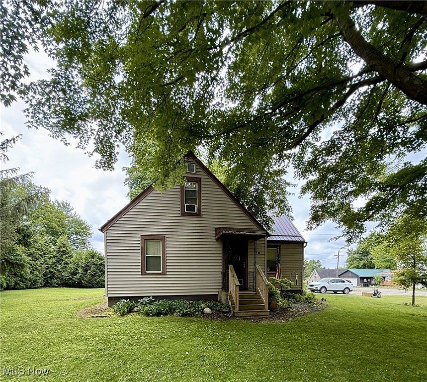 7 W Main St, Savannah, OH 44874 | Zillow