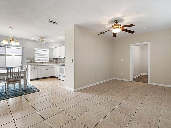 12400 Park Blvd APT 410, Seminole, FL 33772 | MLS #U8249355 | Zillow