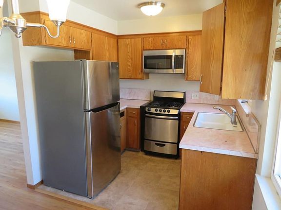 225 Alhambra Ave APT 15, Santa Cruz, CA 95062 | Zillow