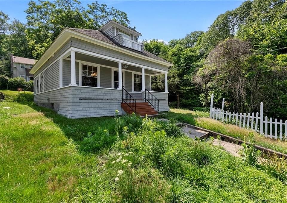 237 Taftville Occum Rd, Norwich, CT 06360 | Zillow