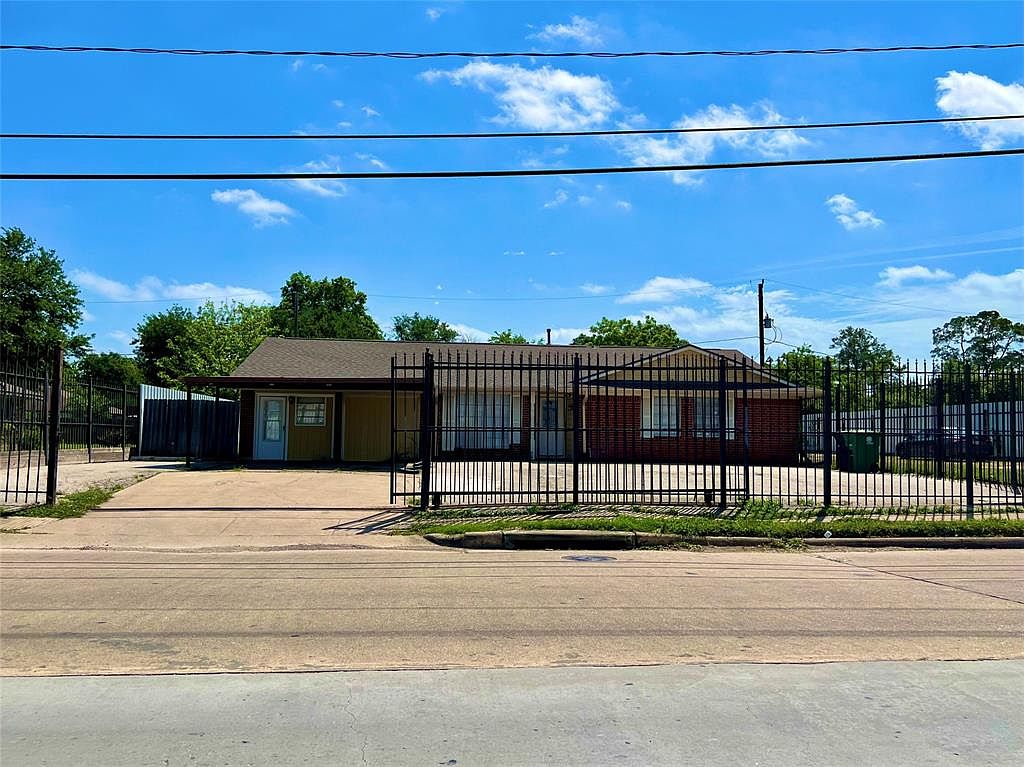 3201 Jeanetta St, Houston, TX 77063 | Zillow