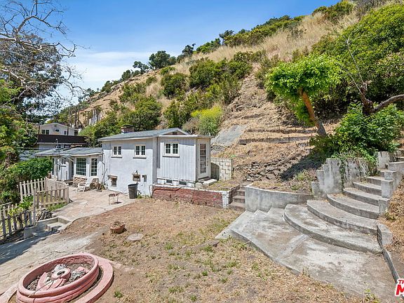 9801 Portola Dr, Beverly Hills, CA 90210 | MLS #23-272343 | Zillow