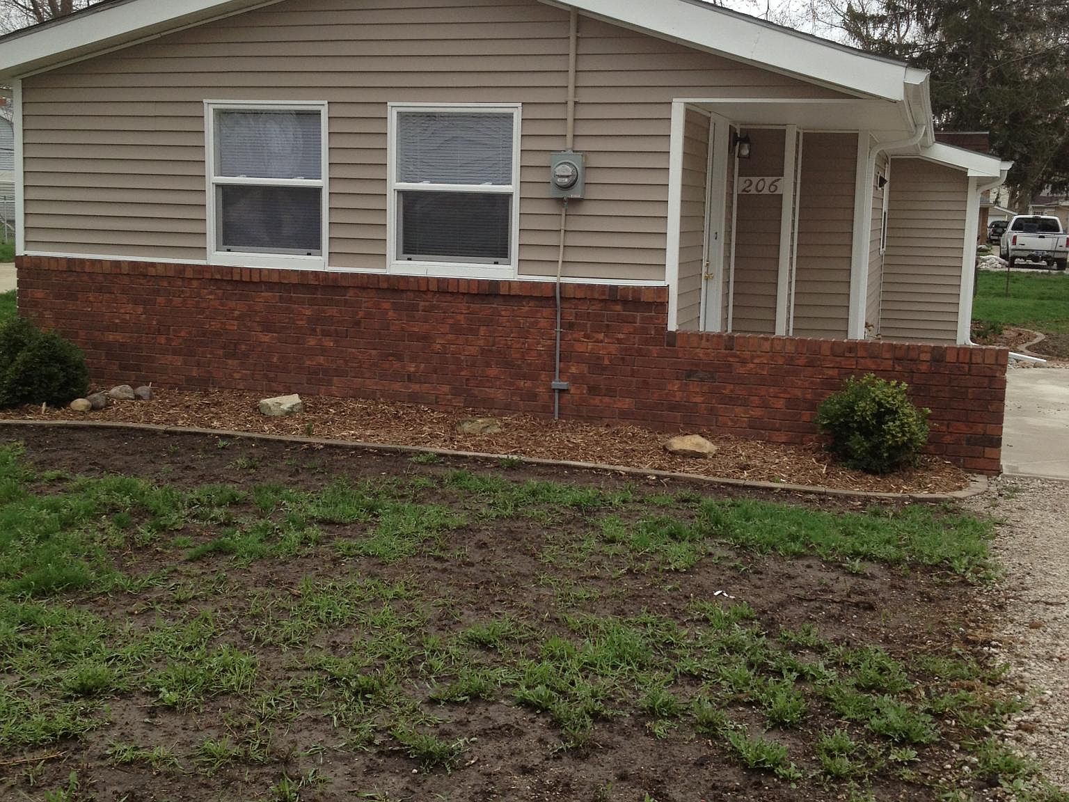 206 Keiser Ave, Normal, IL 61761 | Zillow