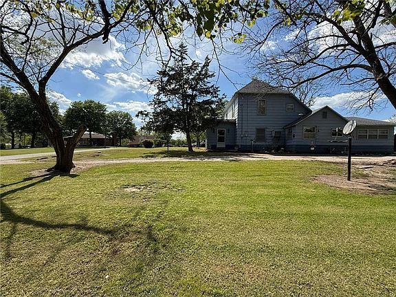 707 E 5th St, Scammon, KS 66773 | Zillow