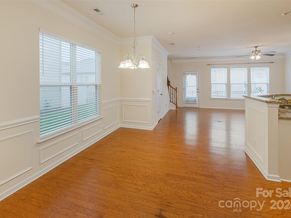 2262 Kensington Station Pkwy, Charlotte, NC 28210 | Zillow 2262 Kensington Station Pkwy, Charlotte, NC 28210 | Zillow